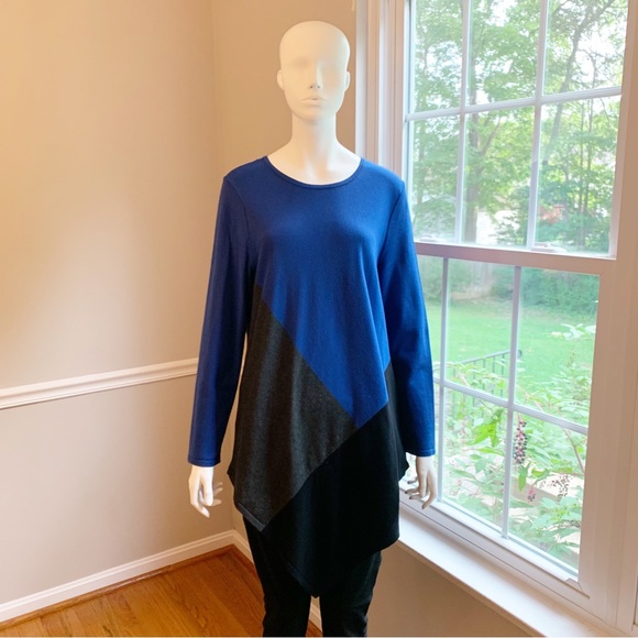 Alfani | Tops | Alfani Blue And Black Colorblock Asymmetrical Tunic ...